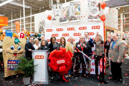 H-E-B in Round Rock unveils renovated store with upgraded departments ...