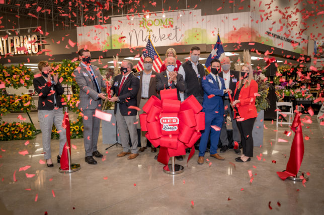 H-E-B opens its first store in Lubbock - H-E-B Newsroom
