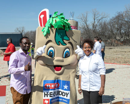 H-E-B breaks ground on new 118,000-square-foot store in McKinney - H-E ...