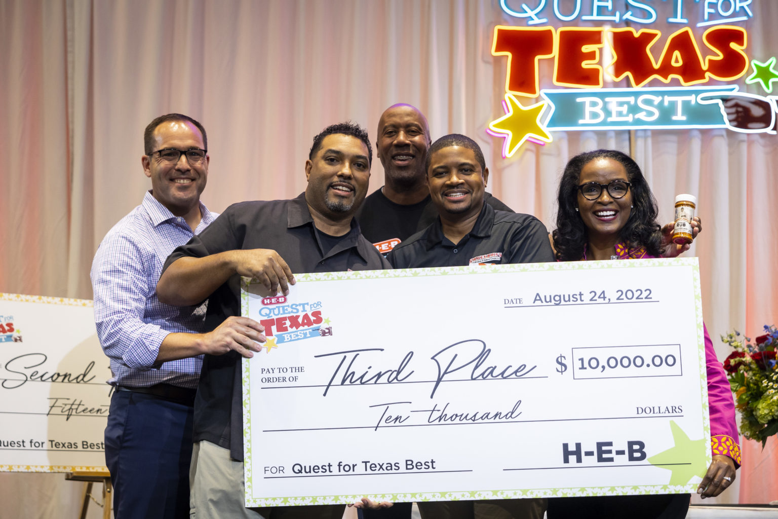 H-E-B NAMES 2022 QUEST FOR TEXAS BEST WINNERS - H-E-B Newsroom